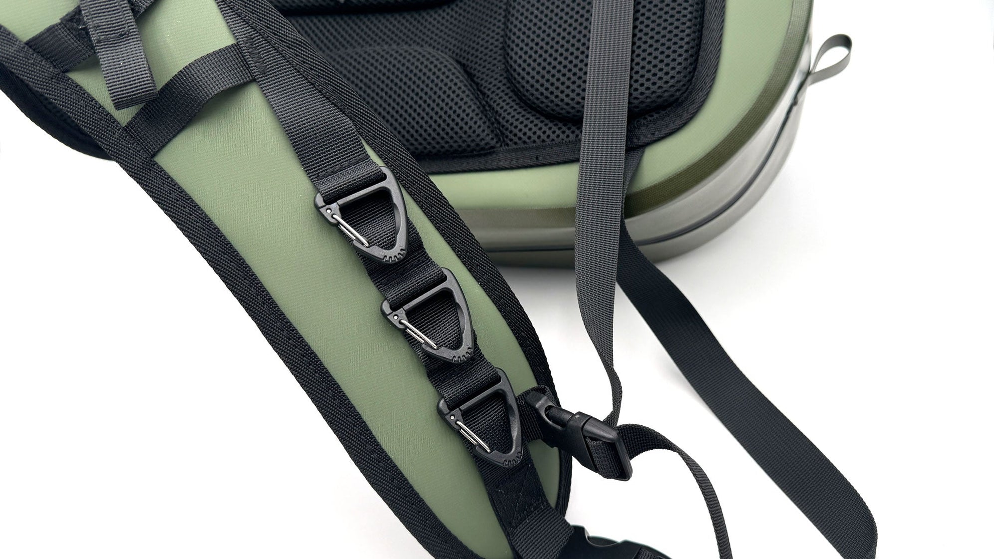 NIRVANA Waterproof Sling Pack 7.5L — Leland Fly Fishing
